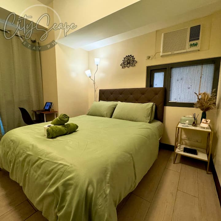 Spacious 1 Bedroom Suite Near Venice Mall Mckinley - Taguig