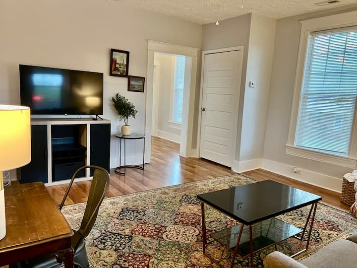 West Village Apartment - Greenville, SC
