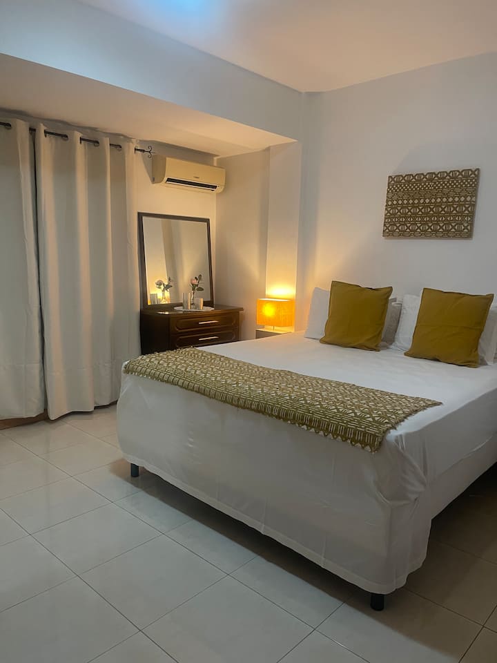 5 Minuten Gehweg Zum Strand - Praia