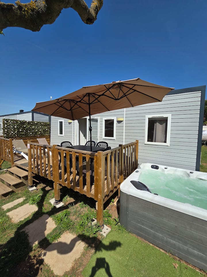 Mobil Home 6 Places Jacuzzi - Occitanie