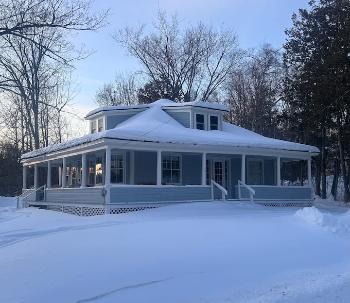 Rangeley Village Bungalow - Rangeley, ME