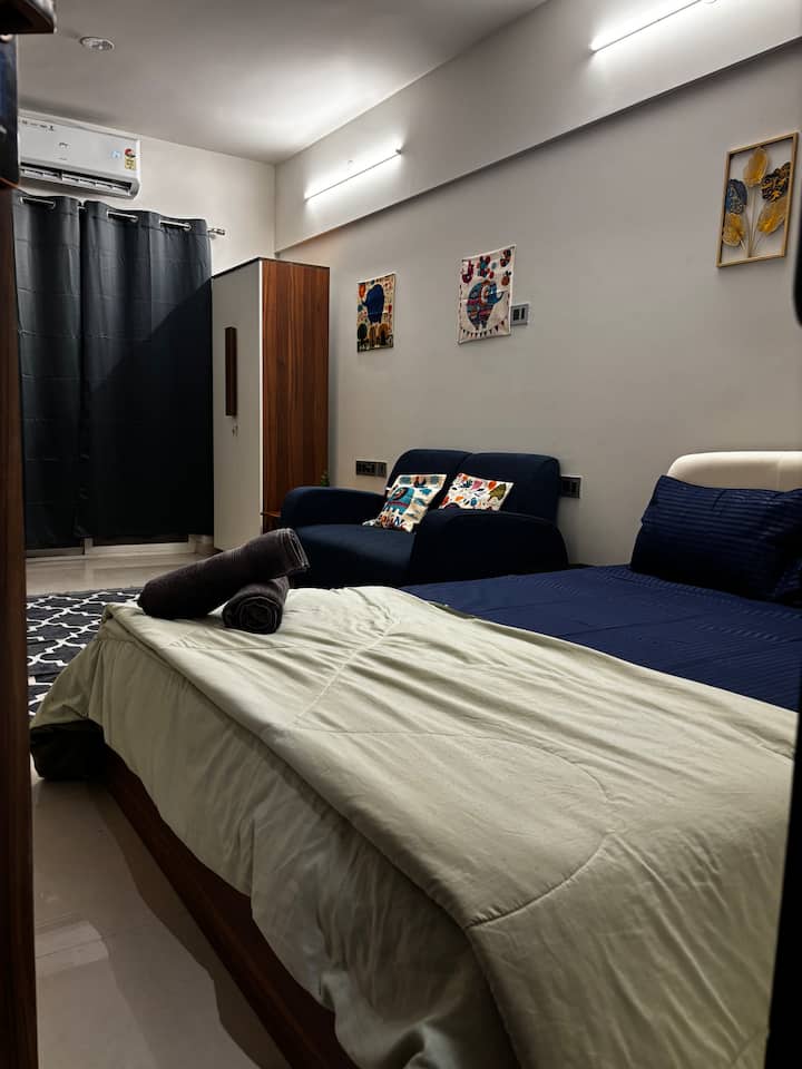 The Blue Leaf -Pvt. Studio Apt. - Pune