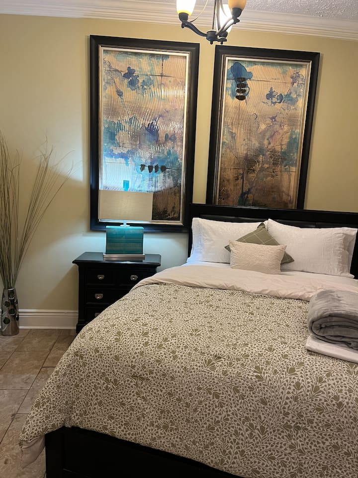 Nolaneeded Estate- Bourbon St Only 15mins Away - New Orleans, LA