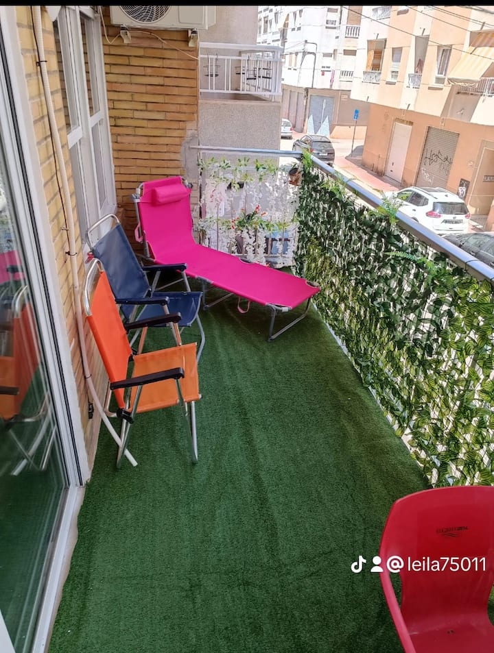 Belle Chambre, 50 Mètres De La Plage - Torrevieja