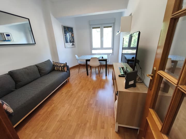 Apartamento Para 4 Personas En San Sebastián - Usurbil
