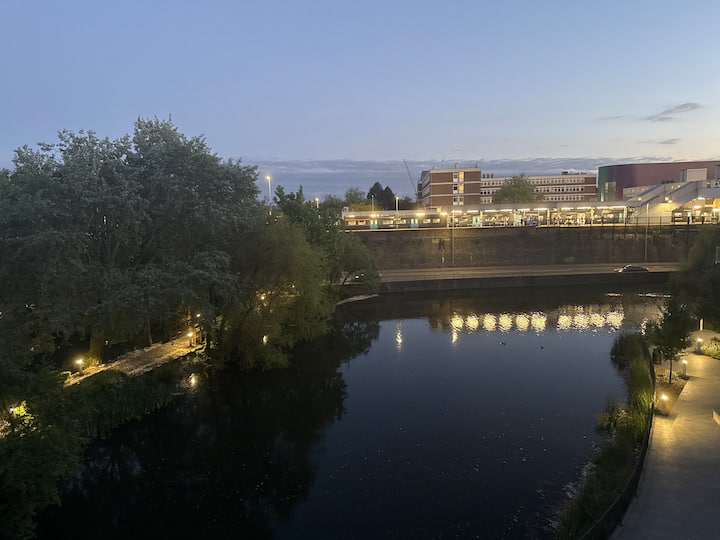 Peaceful Hotel-like Touch - Dartford