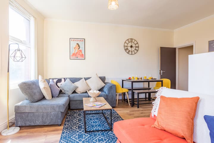 4 Bed/2 Bath/contractors/big Groups/free Parking - Liverpool