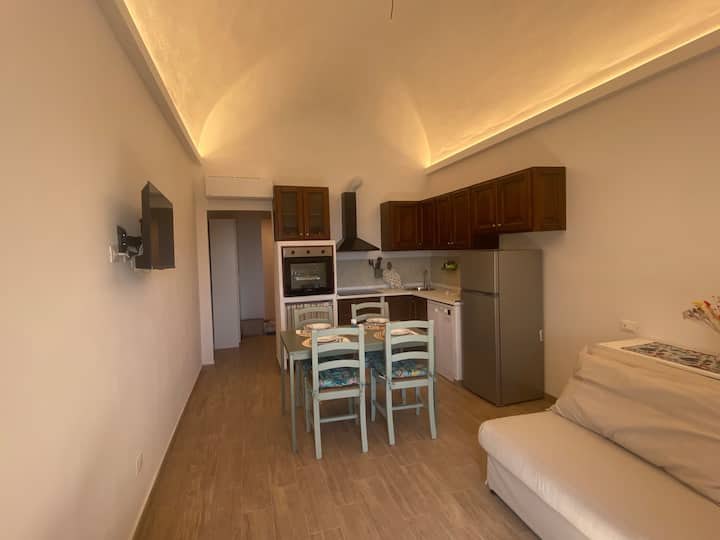 Bilocale Con Vista, In Centro - Volterra