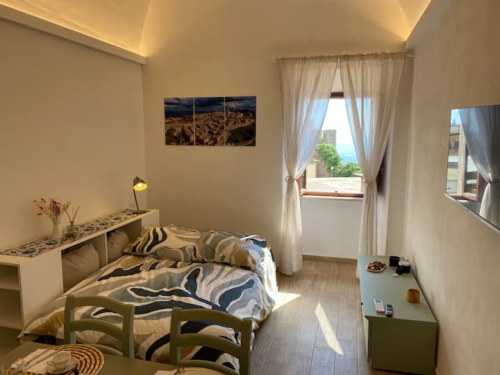Bilocale Panoramico Nel Centro Storico Di Volterra - 볼테라