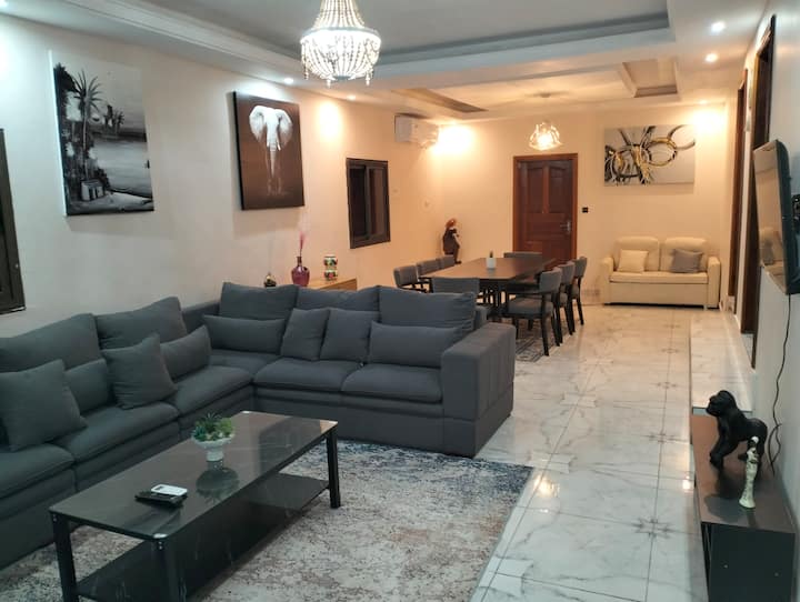 Baville Home - Gabon