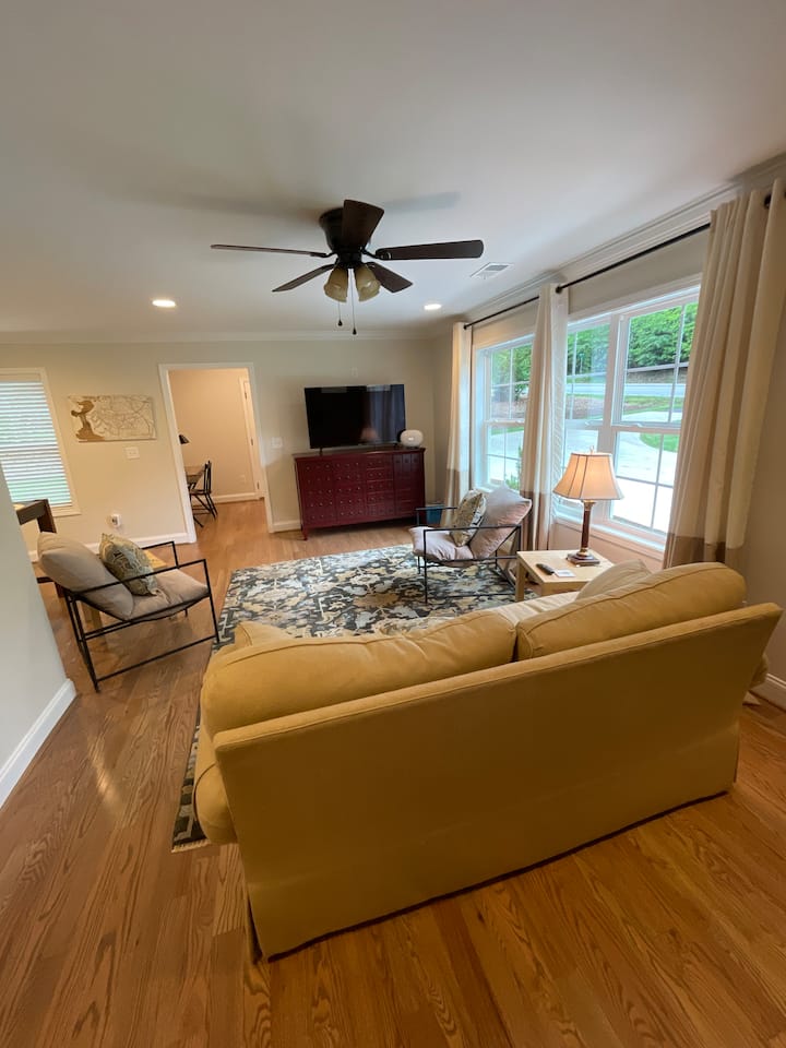 Cottage In Clemson - clemson university, Clemson