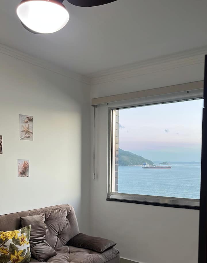 Apartamento Frente Mar - Santos, Brasil