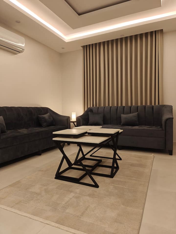 Spacious 3 Bedroom - 002 - Medina