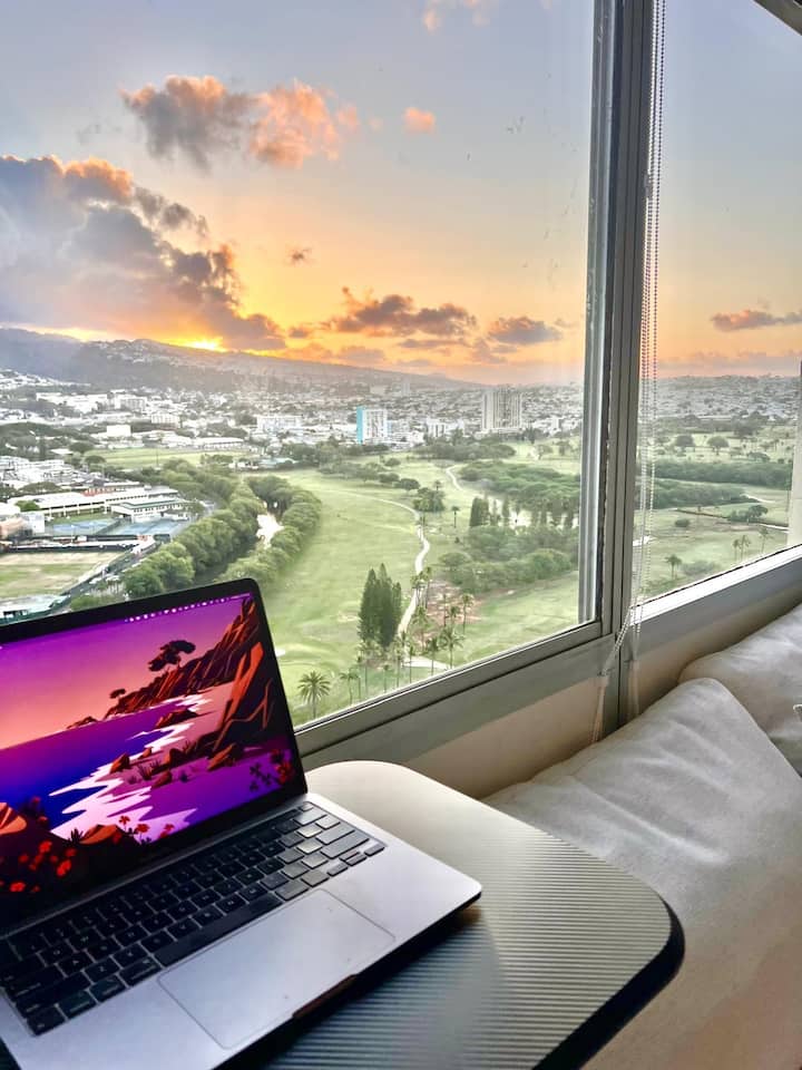 *Ko Olina* New & Modern W/ Views, Pool, Parking - Honolulu