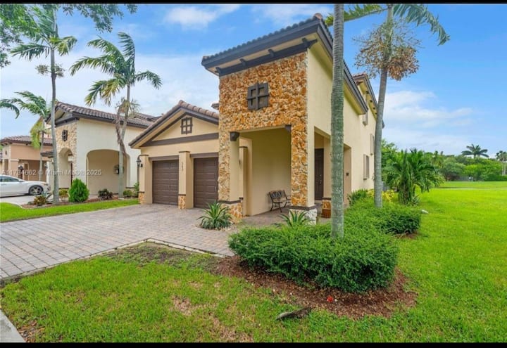 Aloha - Homestead, FL