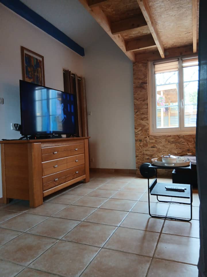 Un Lieu Très Calme Et Charmant - Aubeterre-sur-Dronne