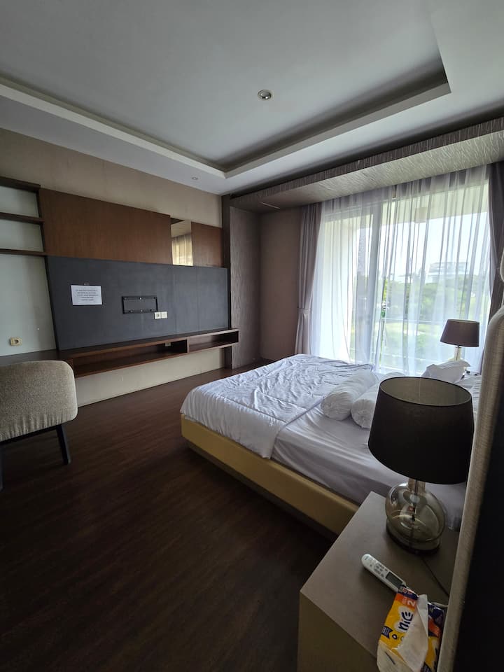 Citra 8 Sunset Avenue View Danau Cantik - Soekarno-Hatta Airport - Jakarta (CGK)