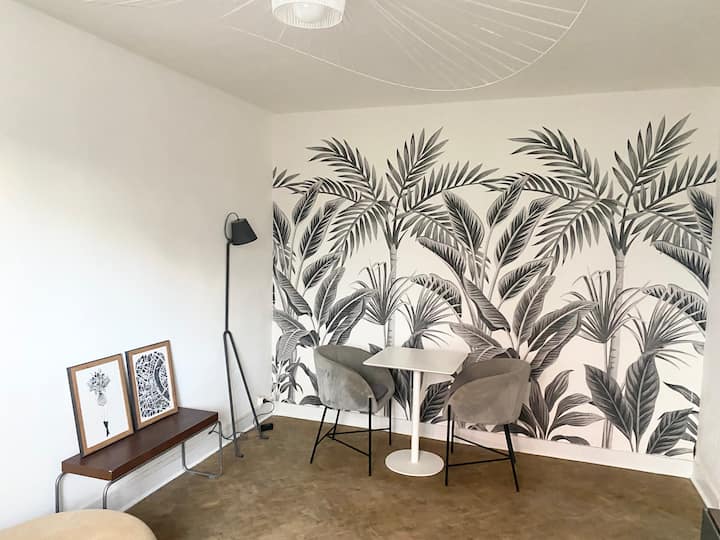 Joli Appartement Avec Terrasse - Talence