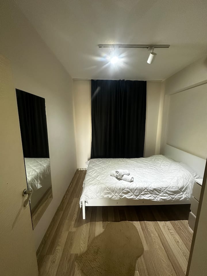 Buca Günlük Rezidans Otel - Aeropuerto de Esmirna-Adnan Menderes (ADB)