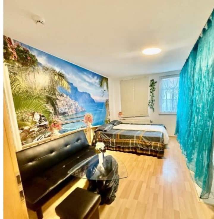 Familienzimmer Für 5 Personen /Gemeinschaftbad - Weißenfels