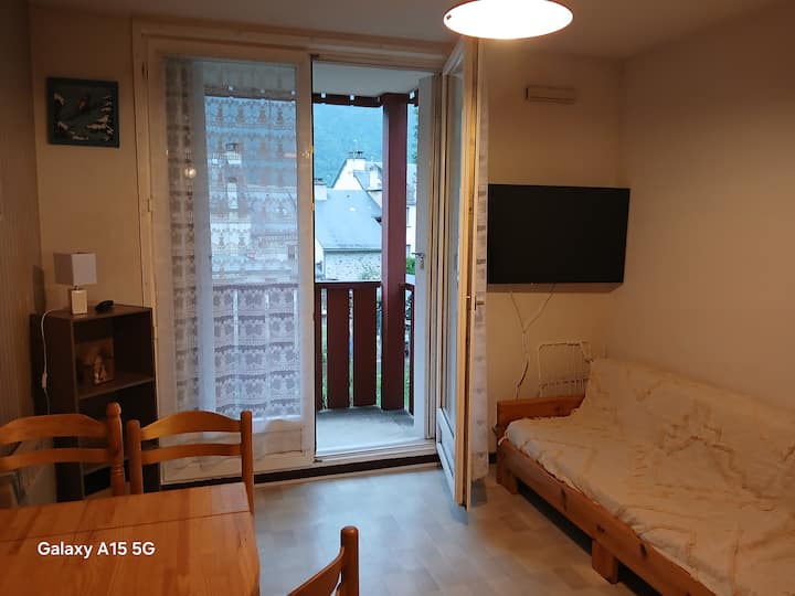 Appartement Luz Saint Sauveur Avec Parking Privé - Luz-Saint-Sauveur