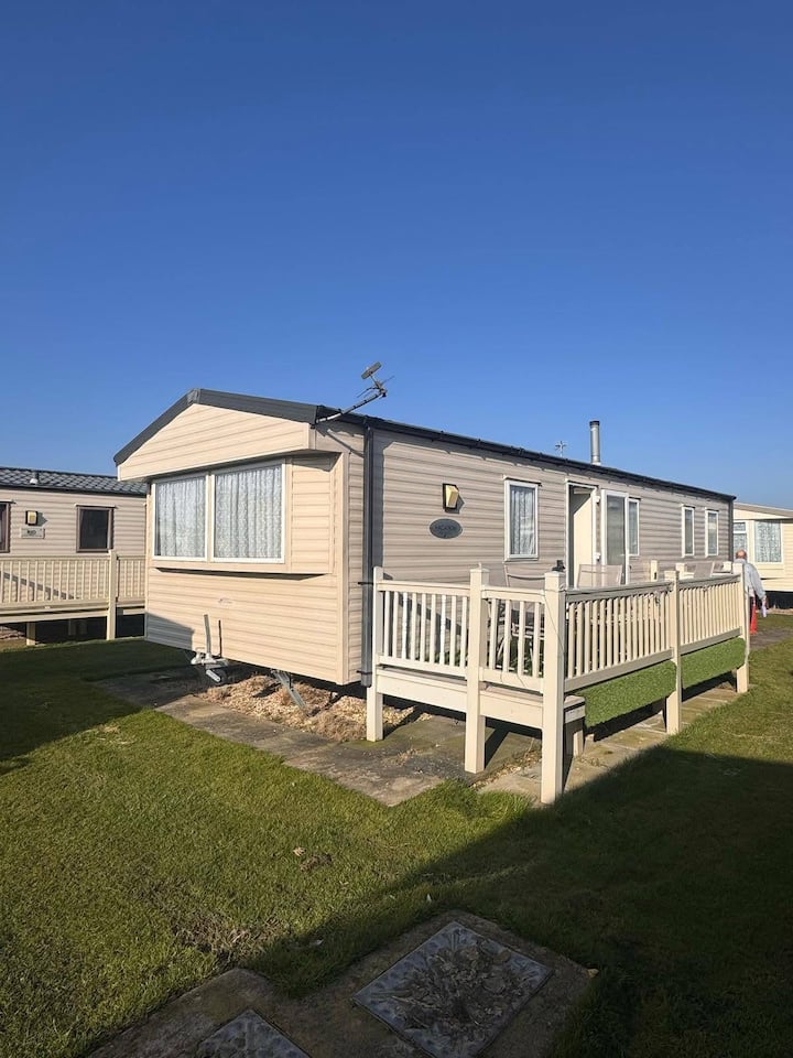 Stunning Coastfields Caravan - Ingoldmells