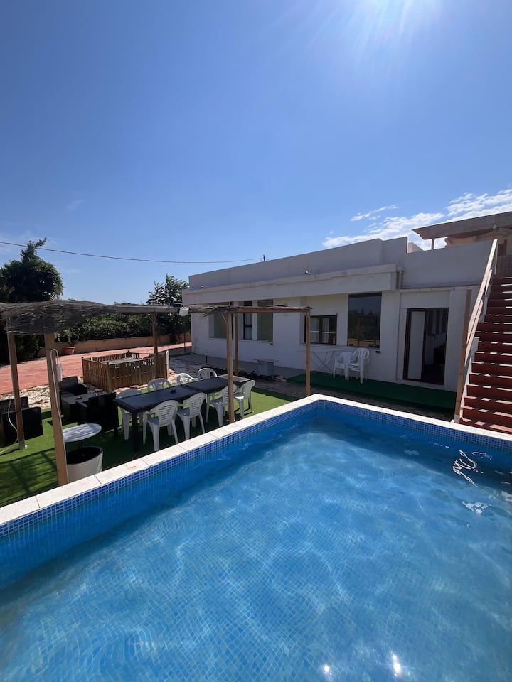 Chalet Con Piscina - Costa Dorada (España)