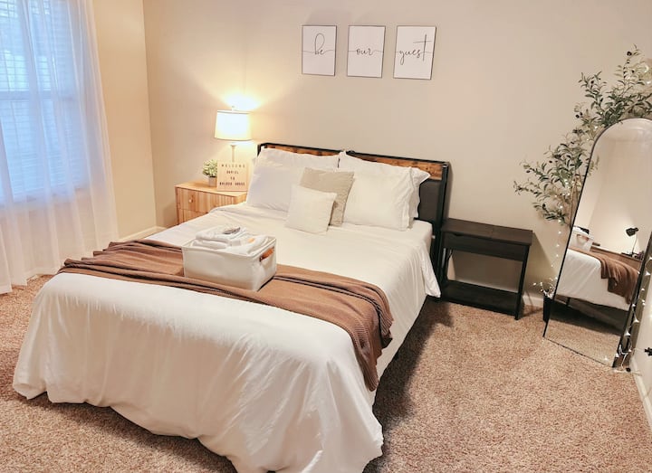 Private Suite ·Fort Riley · Cozy & Quiet - Kansas (State)