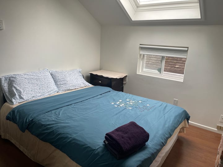 Oak Lucky Room - Vancouver