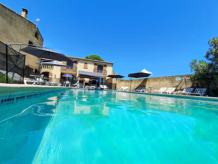 Cadre D'exception Studio Rdc Avec Piscine - Orange