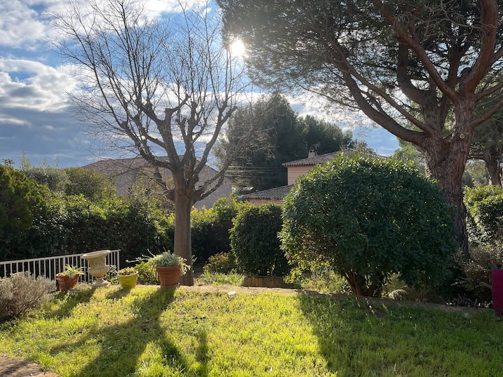 Appartement 2 Chambres Avec Jardin, Proche Capelan - Bandol