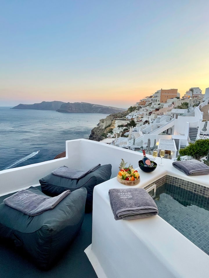 ÈTher Luxury Suites Collection With Amazing View - Oia