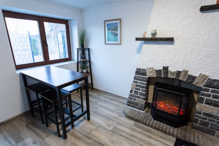 Petite Maison Pratique à Proximité De L'aéroport. - Charleroi