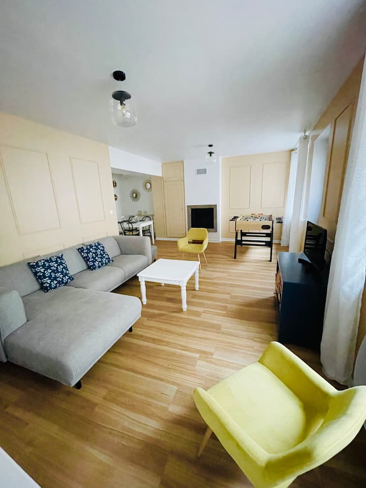 Charmante Maison De Village - Saint-Fargeau