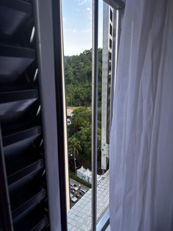 Conforto E Localização Perfeita Em São Vicente - Santos