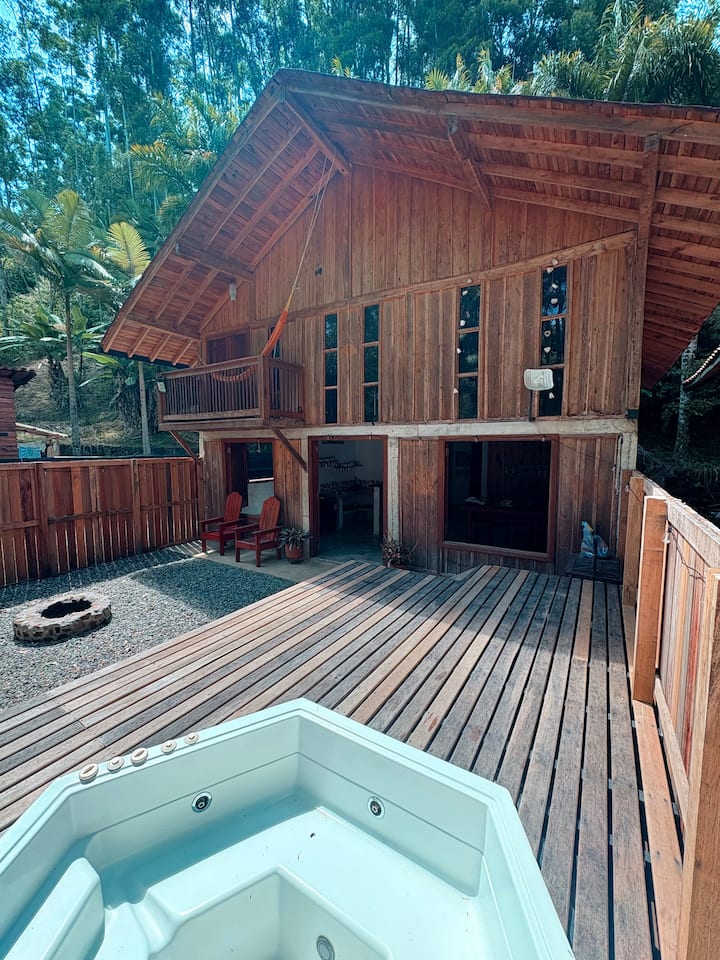 Hermosa Cabaña Familiar Con Jacuzzi - Andes