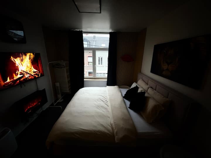 La Suite Gold Sauna Et Jacuzzi - Seraing