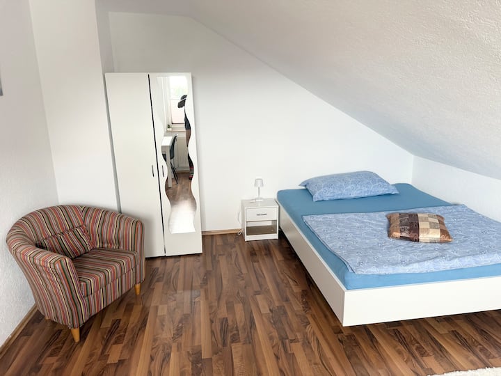 Dachzimmer „La Petite Pause“ - Weil am Rhein