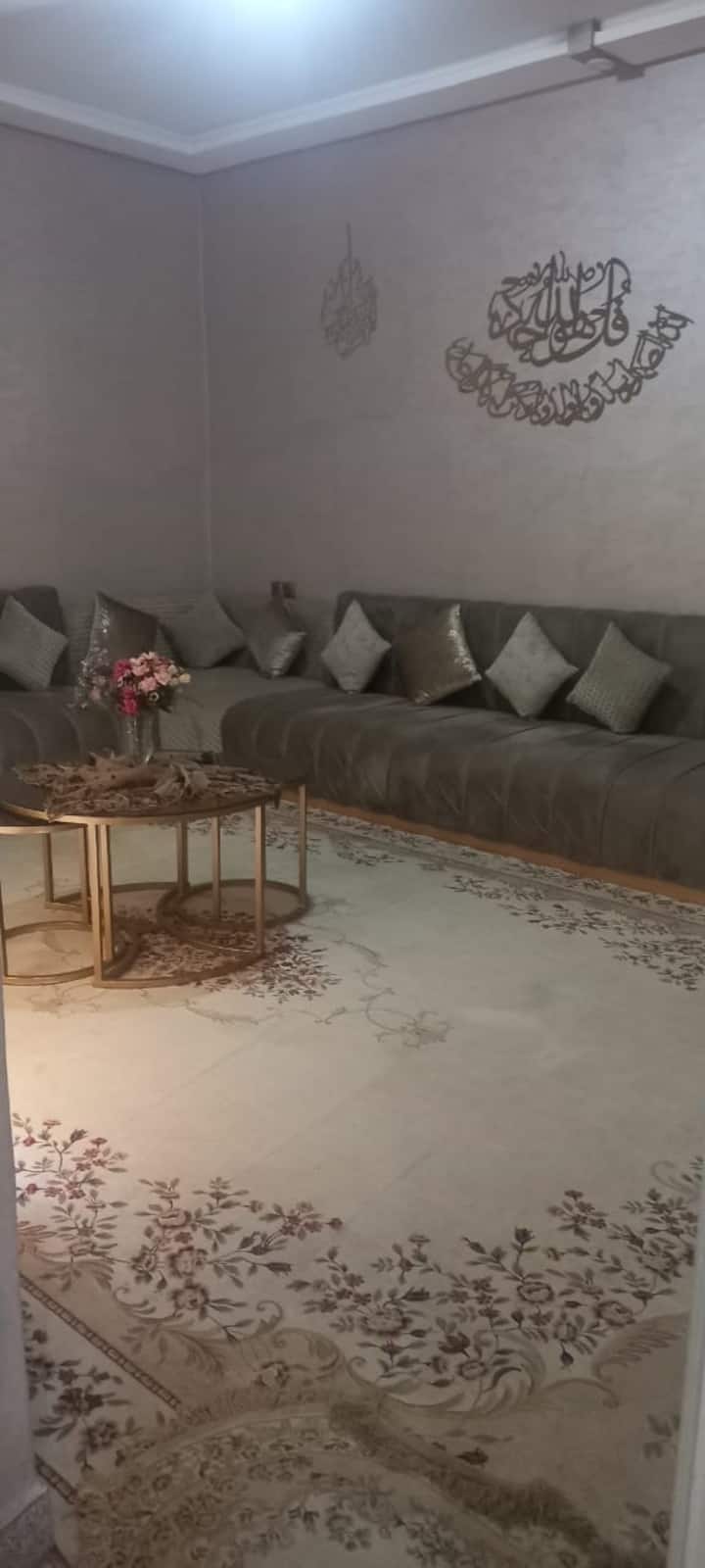 سفلي مفروش
كراء يومي أو شهري - Meknès