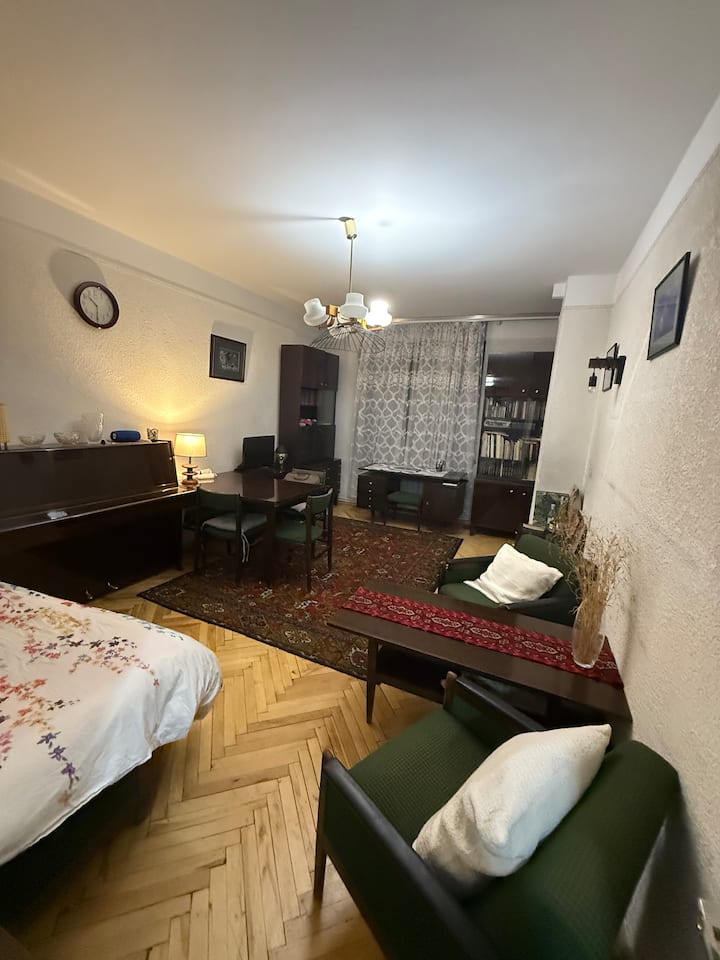 Center Of Yerevan, 5 Min Away From Opera - Yerevan