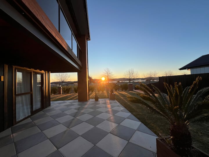 Peaceful Taupō Getaway With Scenic Views - Lake Taupo