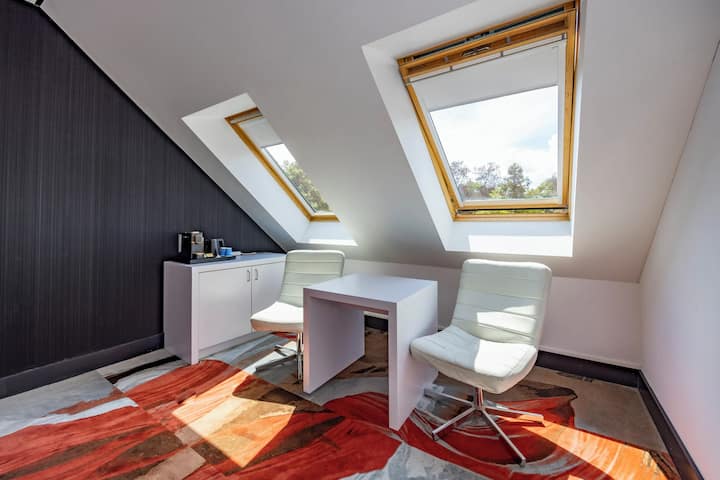 Peaceful Retreat Near Nijmegen + Free Parking - Uden