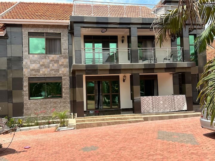 Concord Suits Muyenga Apt 4 - Kampala