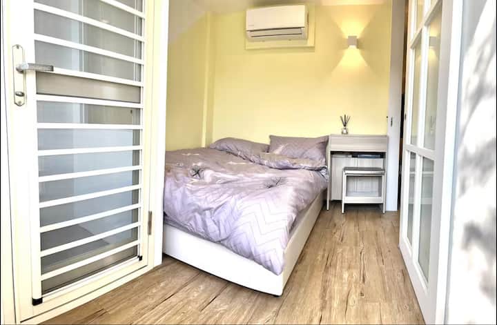 台北@西門町(2人)溫馨房(room B)暫未開放國內(taiwanese People)訂房 - 汐止區