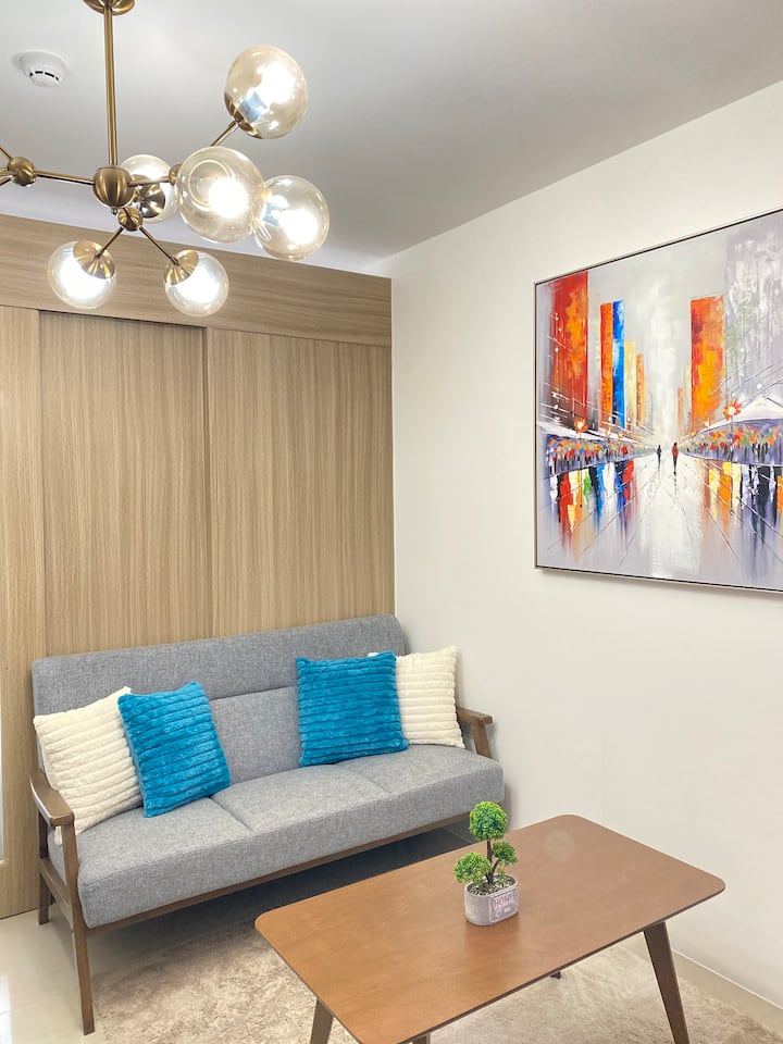 Sunrise Dream| Homey Staycation Near Moa - Pasay