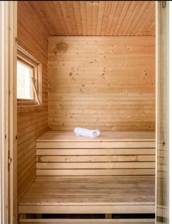 The Pine Tree Trail Guesthouse - Sandhamn