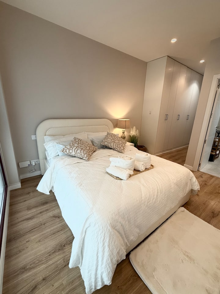 Ubicación Top: Junto A Atocha Y Reina Sofía - Madrid