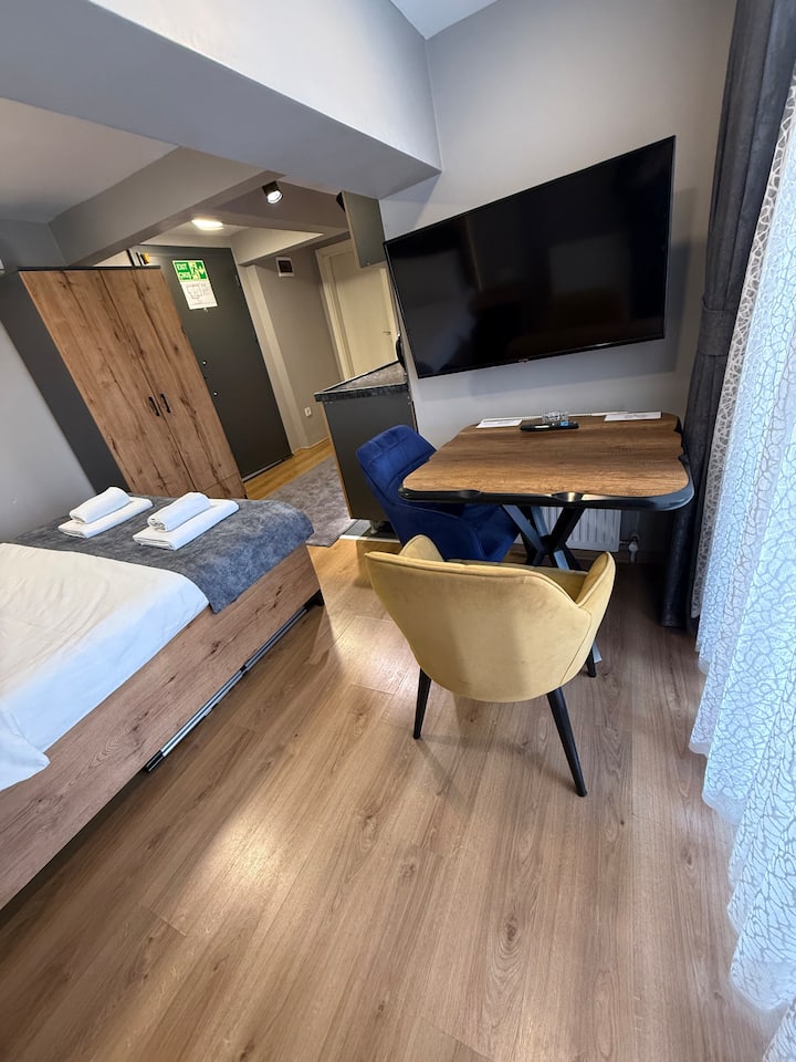 Taksim Meydana 7 Dk. Stüdyo 2.kat Daire 6 - Şişli