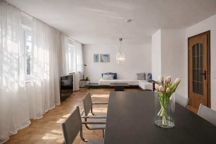 New | Design Apartment In Burghausen • Central - Burghausen