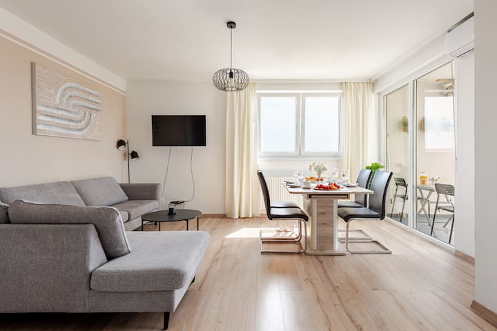 M&l Spacious Apartment - Zadar